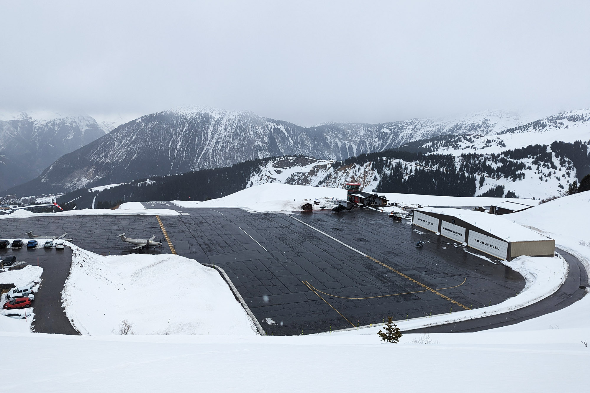 Courchevel Altiport Jet Charter - Private Jet Courchevel Altiport