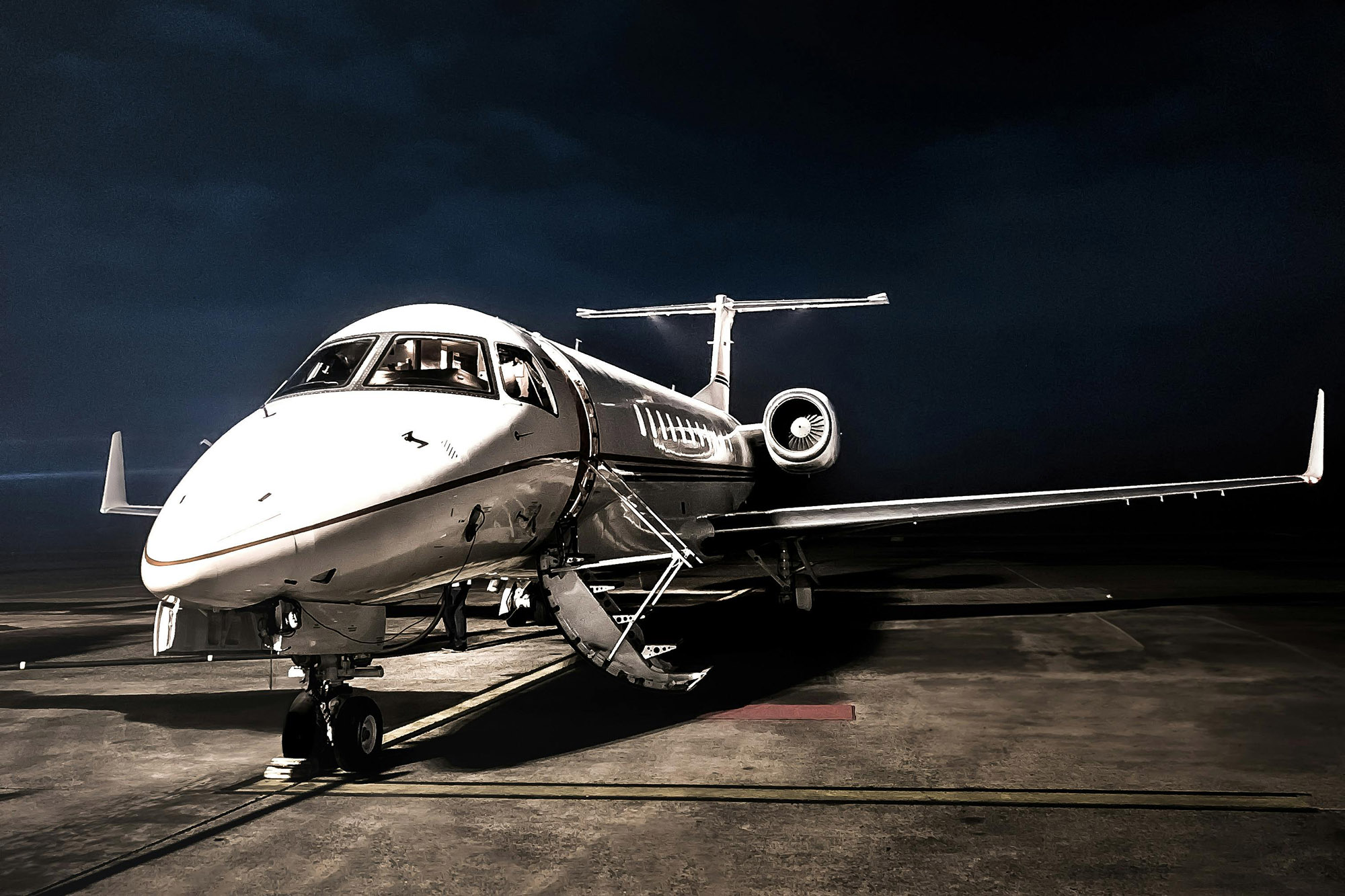 Legacy 600 for Charter - Legacy 600 Charter Price - The Jet Collection