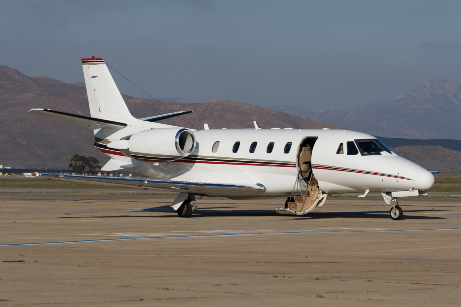 Cessna Citation XLS for Charter - Cessna Citation XLS Charter Price ...