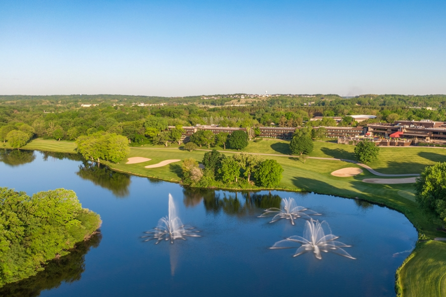 Grand Geneva Resort Private Jet Charter - Grand Geneva Resort Private ...